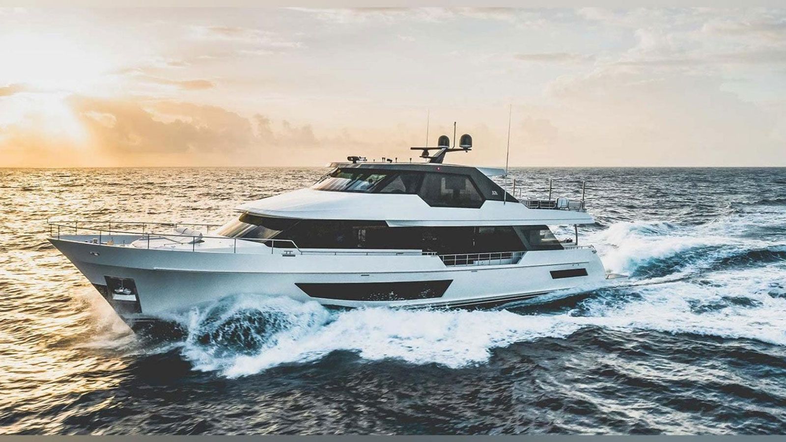 $500K price drop on Ocean Alexander motor yacht Adios